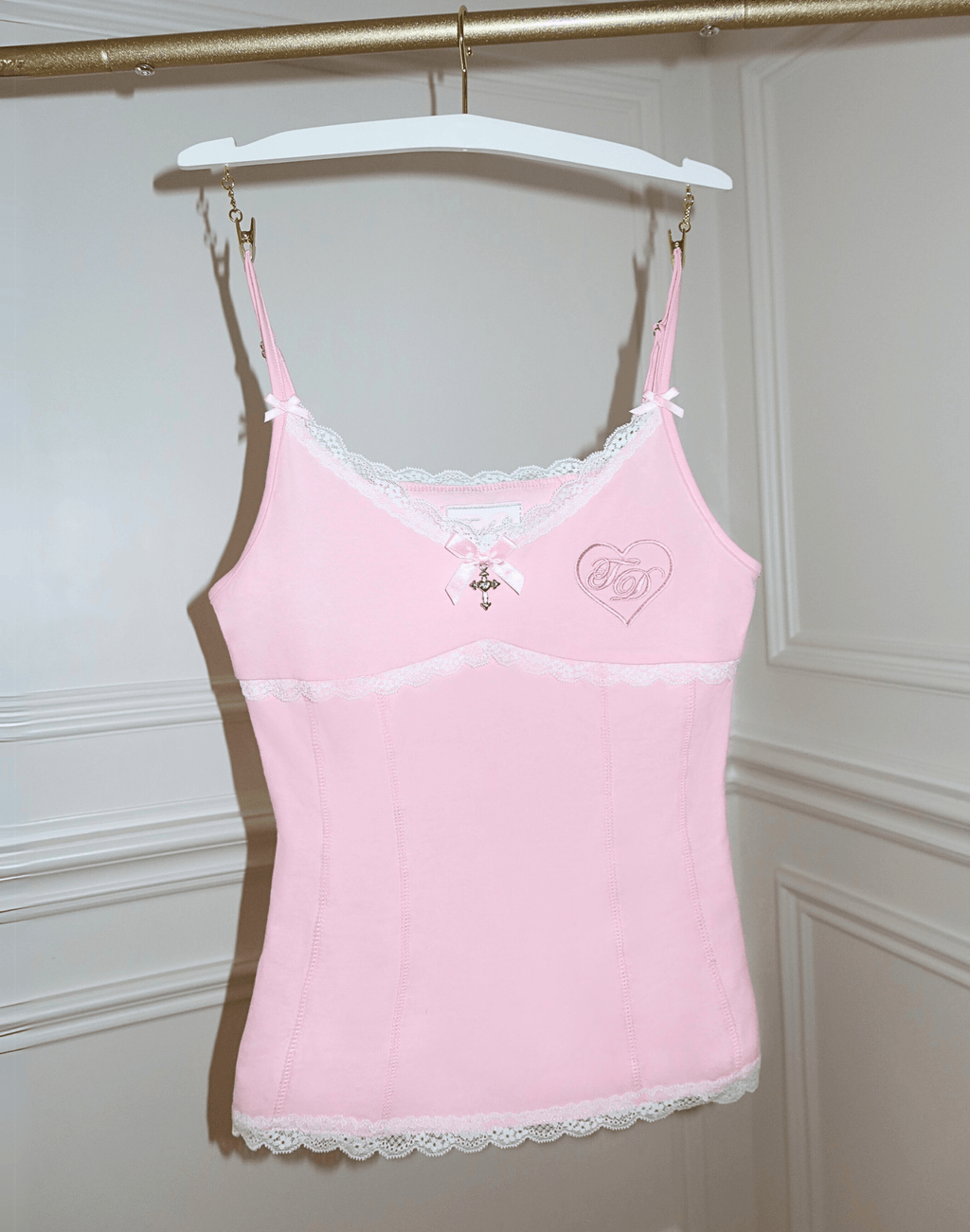 The Pink Juliet – Truth or Dare